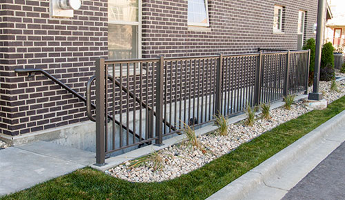 Gallery/Vertical | BuyRailings